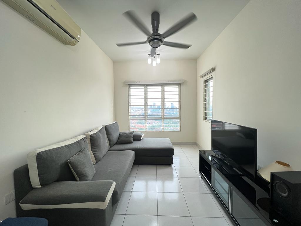 METROPOLITAN SQUARE Special layout, have 2 master room attached with ...